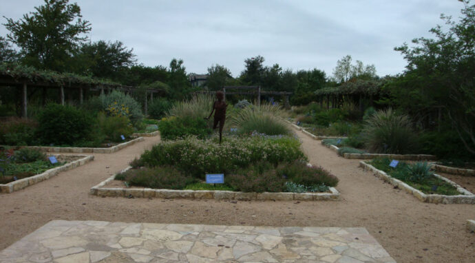 How to build a gravel path the RIGHT way - Revolutionary Gardens